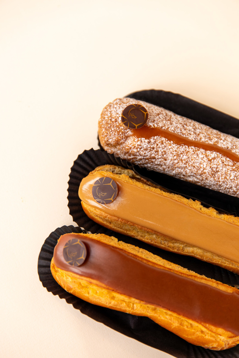 Eclair Caramel - Patisserie Giot